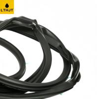 China 6786160120 6786260120 6787160100 6787260100 Door Weatherstrip Toyota Prado 120 2002-2009 for sale