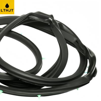 China 67861-60160 67862-60160 67871-60120 67872-60120 Door Weatherstrip Toyota LC200 2007-2016 for sale