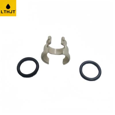 China 88718-52280 Air Conditioner Pipe Retaining Clip for Toyota ZRE18# 2018-2023 2.5L 3.5L for sale