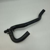 China 87209-60B91 Heater Outlet Hose for Toyota Land Cruiser UZJ200 2008-2015 4.6L 5.7L for sale