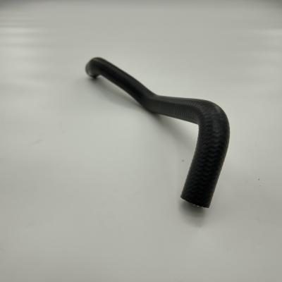 China 16572-31361 Lower Radiator Hose for Toyota Land Cruiser Prado GRJ150 2010-2023 4.0L for sale
