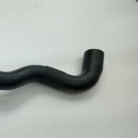 China 16571-0H190 Upper Radiator Hose for Toyota RAV4 ACA3# 2006-2011 2.4L Engine Coolant Hose for sale