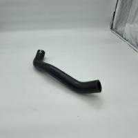 China 16572-66030 Lower Radiator Hose for Toyota Land Cruiser FZJ100 1998-2008 4.5L for sale