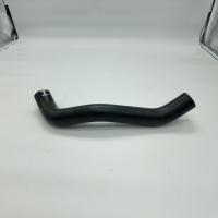 China 16572-66030 Lower Radiator Hose for Toyota Land Cruiser FZJ100 1998-2008 4.5L for sale