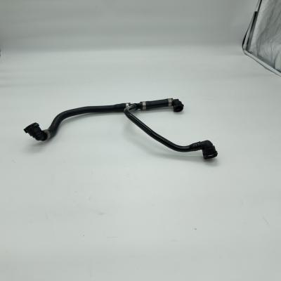 China 17128616914 Coolant Reservoir Hose for BMW F22 F23 F30 F31 F34 F36 F32 F33 F36 2017-2021 for sale