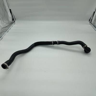 China LR032347 Upper Radiator Hose for Land Rover Freelander 2 Evoque Discovery Sport 2012-2018 for sale