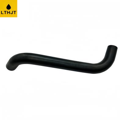 China 16572-0P230 Lower Radiator Hose for Toyota GRS208 2011-2016 2.5L Engine Coolant Hose for sale