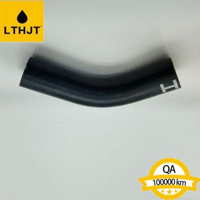 China 16571-0P220 Upper Radiator Hose for Toyota Crown GRS20# 2012-2017 3.5L for sale