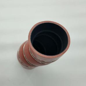 China 1119050-Q4901 Charge Air Hose for Heavy Duty Truck JH6 530 560 J6P HanV TianV 2019-2024 for sale