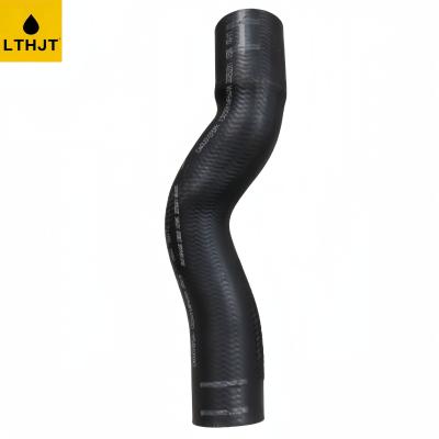 China 13031110XKU88A Rubber Coolant Hose Great Wall Cooling System Hose Replacement for sale