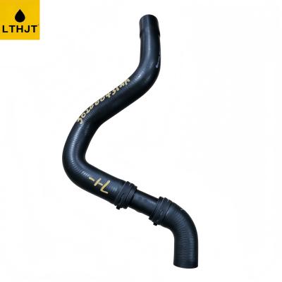 China 302000431AA Rubber Coolant Hose Chery Cooling System Hose Replacement Pipe for sale