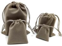 China BSCI Drawstring Velvet Bags , Recyclable Flannel Velvet Favour Bags For Jewelry for sale