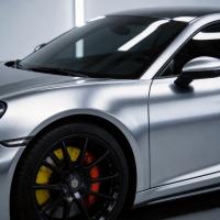 China Liquid Metallic Silver Vinyl Wrap Self Healing Gloss Metallic Car Wrap Flexible For Full Vehicle Wrap for sale