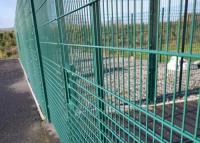 China 868 Welded Wire Mesh Fence - 2.5m Height, 200x50mm Mesh, 100-120 Micron Coating for Industrial Security for sale