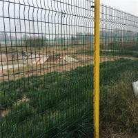 China 4mm Galvanized V Mesh Fencing Panel 2000-3000mm Width with Powder Coating for Security Applications for sale