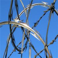 China High Tensile Razor Wire 2.5mm Diameter Anti-Climb Security Barrier with 450mm Coils for sale