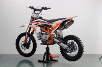 China Hydraulic Disc Brake Pit Motocross 125cc 150cc 190cc Dirt Bike with Built-in Fuel Tank for sale