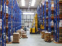 China 5 Beam Level Very Narrow Aisle Racking 16.5 FT Height Palletised Warehouse System for sale