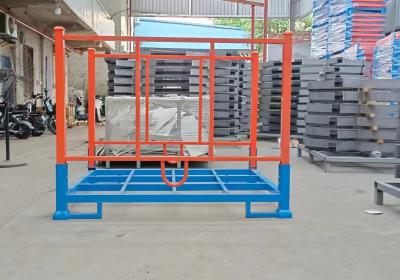 China Heavy Duty foldable pallet cages In Warehouse Space Saving blue and orange for sale