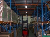 China Industrial Heavy Duty Pallet Rack Spray Painting with Mezzanine Floors Stock for sale
