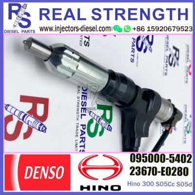 China 095000-540# diesel fuel injector for Hino 300 S05Cc S05d toyota dyna common rail injector 095000-5402 23670-E0280 for sale