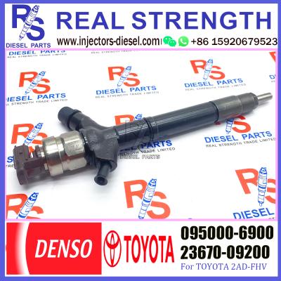 China Common Rail Fuel Injector 095000-6900 095000-7240 095000-7250 095000-7600 23670-09200 23670-0R160 For Toyo-ta Rav4 for sale