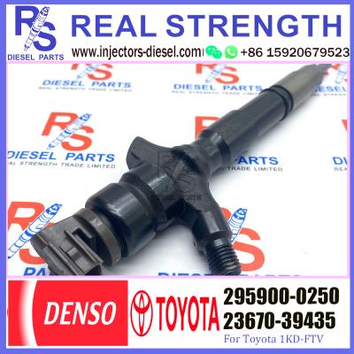 China Common Rail TOYOTA Fuel Injector 23670-30440 23670-39435 295900-0200 295900-0250 for sale