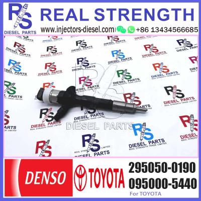 China Diesel Common Rail Injector 23670-0L110 23670-0L100 23670-30420 295050-0530 295050-0190 For Toyota Hilux 3.0L D4D 1KD 2K for sale