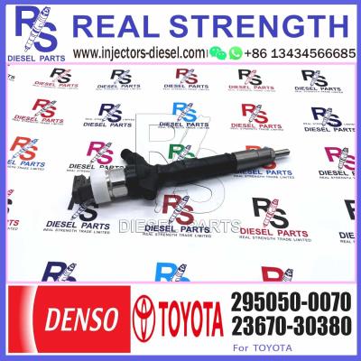 China 1KD-FTV Common Rail Fuel Nozzle Injector 095000 5890 0950005890 095000-5890 For Toyota 1KD-FTV for sale