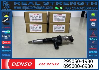 China Reman Fuel Injector 295050-1320 1J770-53050/53052 295050-1980 295700-0100 1J574-53051 for Kubota V3307-CR-TE4 V3307 Tier 4 for sale