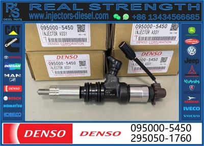 China Truck Engine Parts Common Rail Diesel Fuel Injector 095000-5450 ME302143 095000-5451 095000-5452 for sale