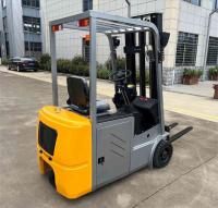 China 2000kg 4409lb 4500mm 3 wheel electric forklift with 3 Stages Mast for outdoor or indoor use for sale
