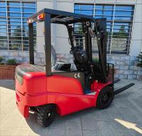 China 2.5 Ton 3 Ton 3.5 Ton 3 Meter Four Wheel Electric Forklift With 2 Mast Stage Used In Warehousing And Logistics Industry for sale