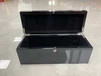 China Custom Black Wooden Wine Gift Box with Glossy Lacquer Finish - Sustainable Materials & Custom Dimensions for Premium Packaging for sale