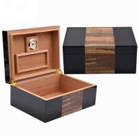 China Handmade Cigar Humidor Box 50-200 Capacity Custom Logo Portable Wooden Cigar Case for sale