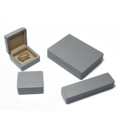 China FSC Certified Wooden Jewelry Box with Silver Foil Logo - Matte Color Small Square Display Case for Earrings & Necklaces for sale