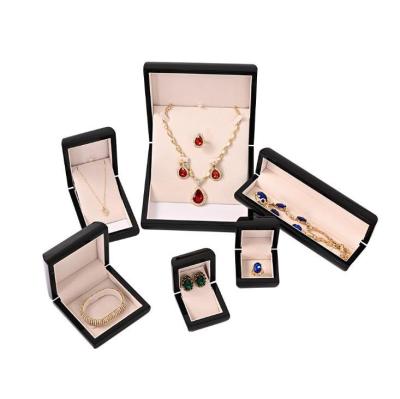 China Large Capacity Wood Jewelry Organizer Box High Glossy Magnetic Lid Velvet Insert 30x20cm for sale