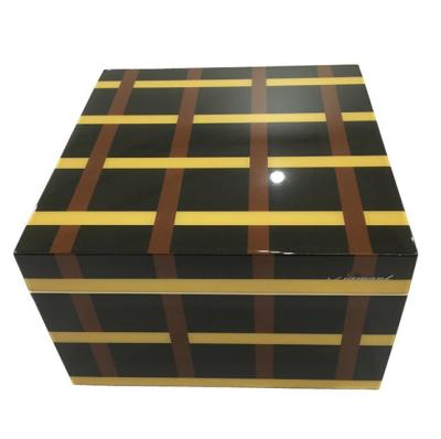 China Custom Glasses Box Solid Wood Display Box Jewelry Packing Gift Box for sale