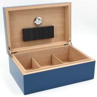China Blue Desktop Cigar Box Solid Hinged Closure Lacquered Cigar Humidor With Hygrometer for sale