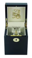 China Custom High Gloss Lacquer Wooden Perfume Box with Certificate for Gift Packaging 20x15x10cm for sale
