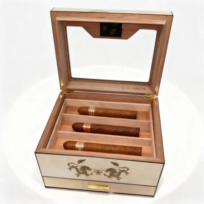 China Custom Spanish Cedar Cigar Humidor Box 50 Capacity Piano Finish with Custom Logo for sale