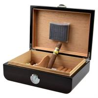 China Portable Cedar Wood Cigar Humidor Box 50 Cigars with Hygrometer Piano Finish for sale