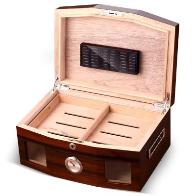 China Large Capacity Cedar Wood Cigar Humidor Double Layer Storage Box 50 Cigars for sale