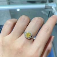 China Initial Payment 18K Lab Diamonds Ring and Yellow Diamond Dual Purpose Ring and Pendant for sale