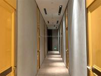 China Soundproof Partition Wall 1200mm x 2400mm with NRC 0.85 Rating and 80mm Thickness for Office and Commercial Use for sale