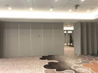 China Operable Partition Wall 2000-6000mm Height with 28-38kg Weight for Conference Rooms and Exhibition Centers for sale
