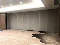 China Operable Partition Wall 2000-6000mm Height with 28-38kg Weight for Conference Rooms and Exhibition Centers for sale