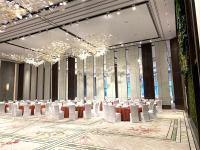 China Sturdy Reinforced Calcium Silicate Board Wall Panel Dividers with Class A Fire Rating and 40dB Soundproofing for sale