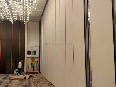 China Event Space Gala Banquet Enclosure Quick And Easy Installation Banquet Hall Partition Wall For Conference Room for sale