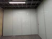 China Wiighirshman 85mm Movable Glass Partition Walls with Aluminum Frame - Custom Height & Width for Office Spaces for sale